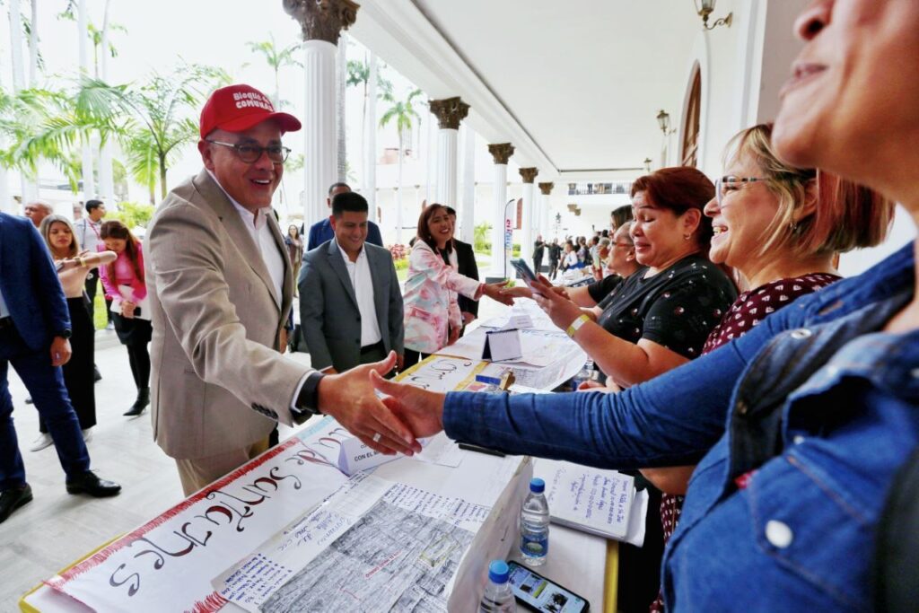 Communal Councils present their achievements at the Federal Legislative ...